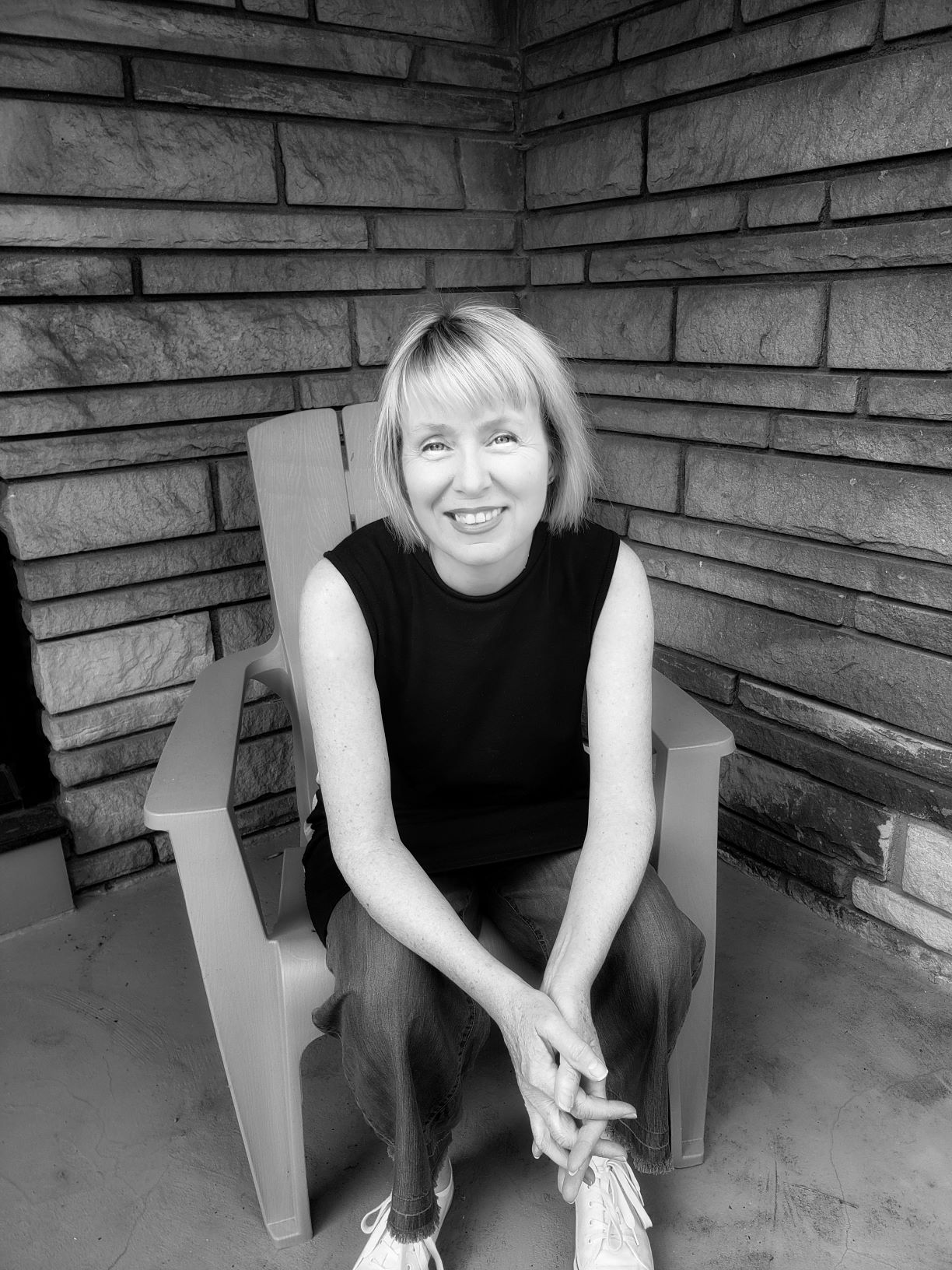 ABOUT - Tracey Mackenzie